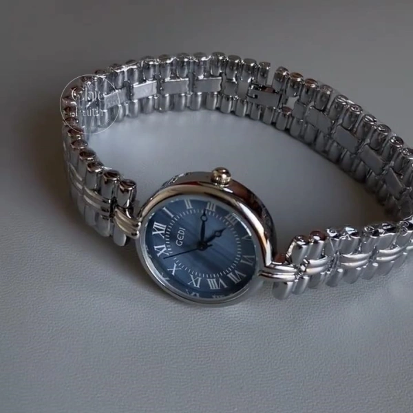 Vintage-Inspired Blue Mother-of-Pearl Dial Watch Round Face Silver ...